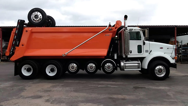 Super Dump / Super 18 Dump Truck for Sale - 2007 Peterbilt 365